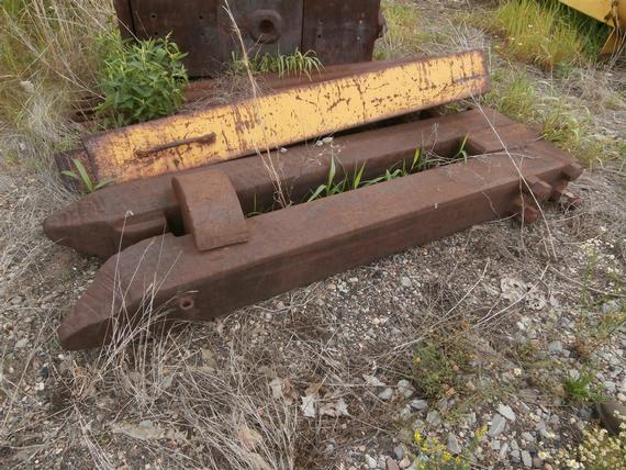 MKT Wood Pile Puller Pile Driving Attachment :: North East Equipment ...