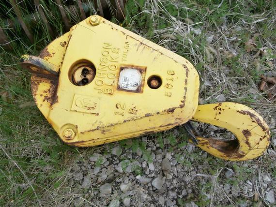 Johnson 15 Ton Single Sheave Hook Block :: North East Equipment ...