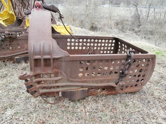 Hendrix 3/8 Yd Drag Bucket :: North East Equipment Distributors, Inc.